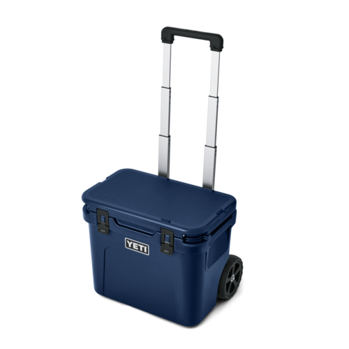 YETI Roadie 32 Wheeled Hard Cooler - Navy | Chilly Bins and Coolers ...