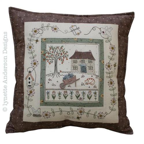 Lynette Anderson Pattern & Button Pack - The Orange Tree | The Ribbon Rose