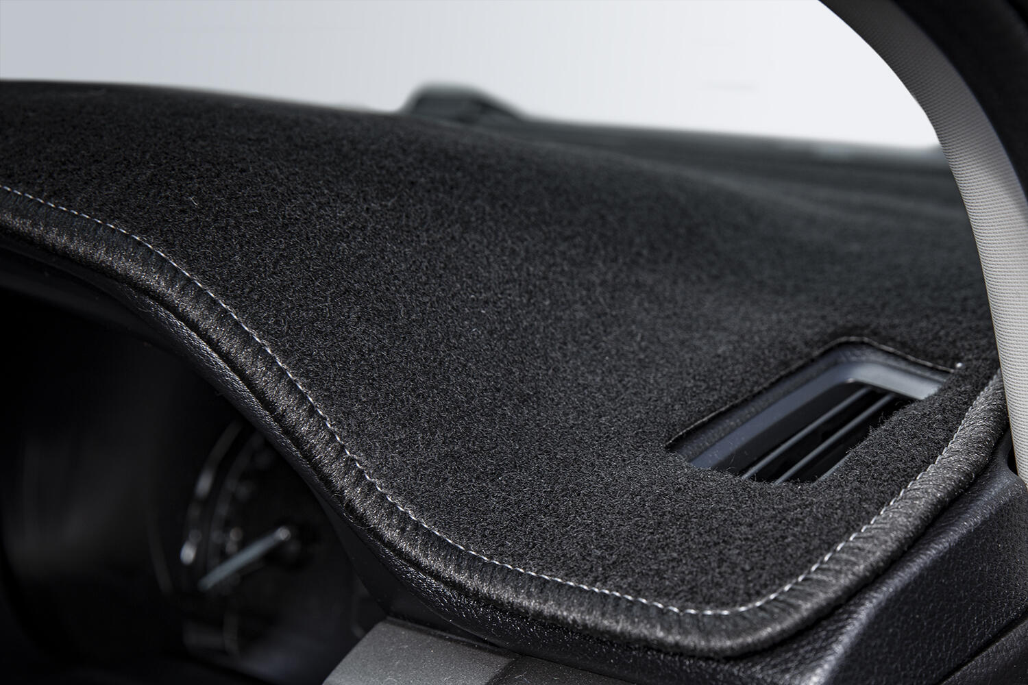Dash Mat to suit Ford Ranger Next Gen Wildtrak Dual Cab 2022 Rubbertree